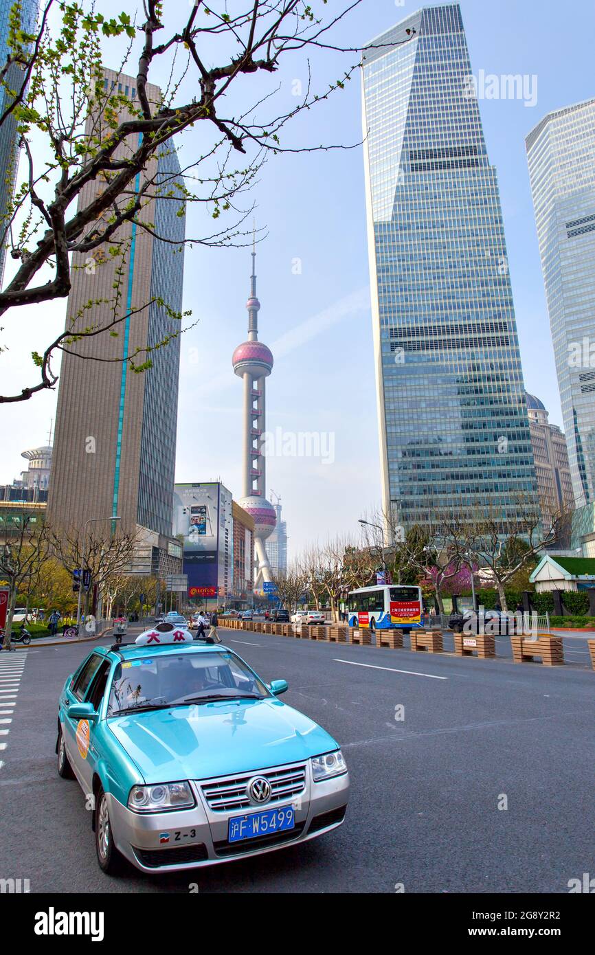 China shanghai shanghai taxi hi-res stock photography and images - Alamy