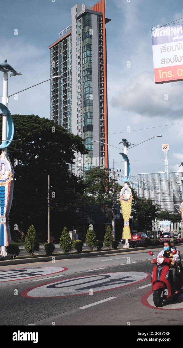 Pattaya Posh 35 Story Condo Building North Pattaya Road Pattaya ...