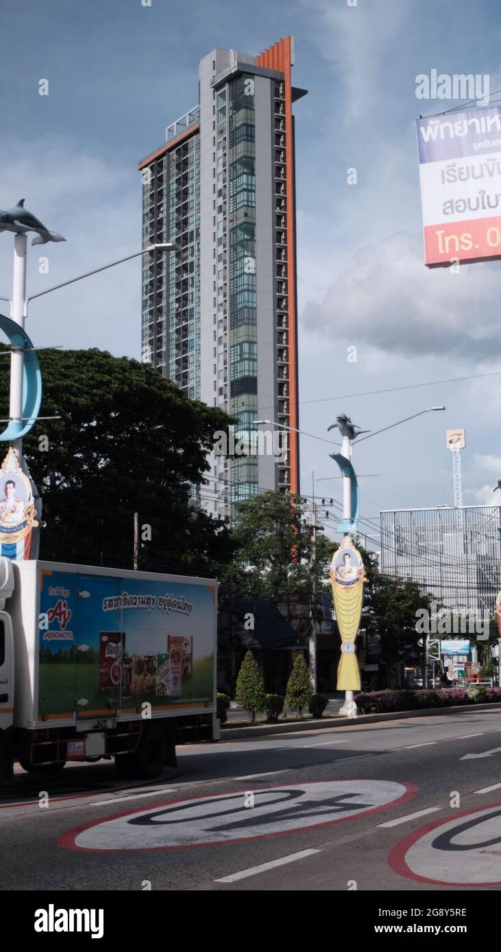 Pattaya Posh 35 Story Condo Building North Pattaya Road Pattaya ...