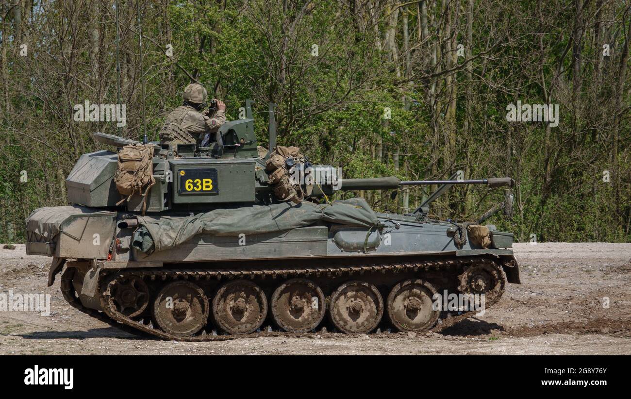 british army FV107 Scimitar armoured tracked military reconnaissance ...
