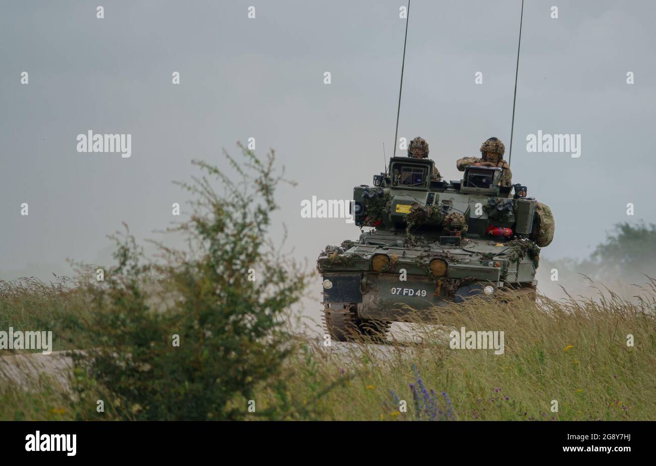british army FV107 Scimitar armoured tracked military reconnaissance ...