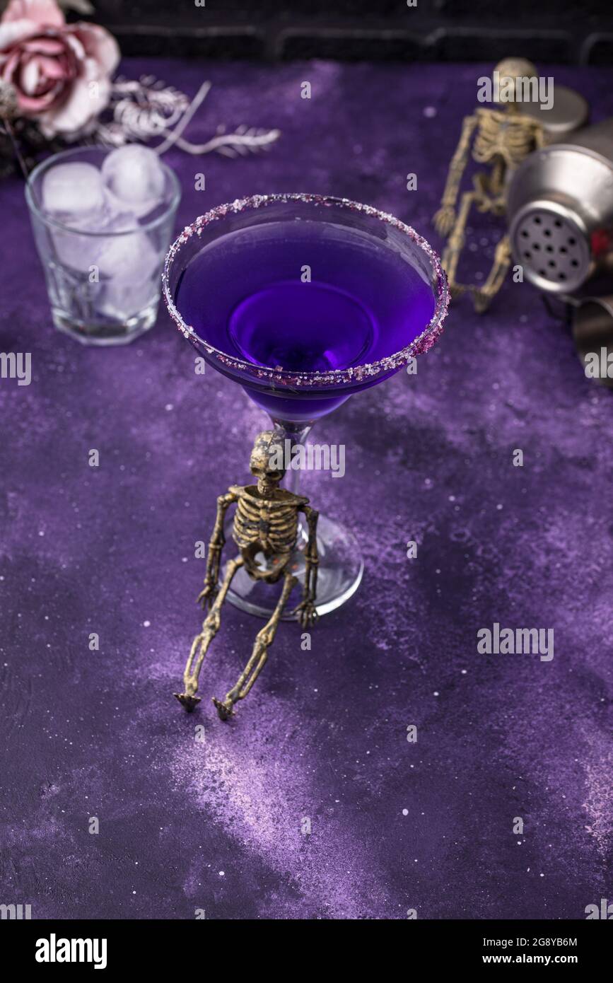 Halloween purple lavender Margarita cocktail Stock Photo - Alamy