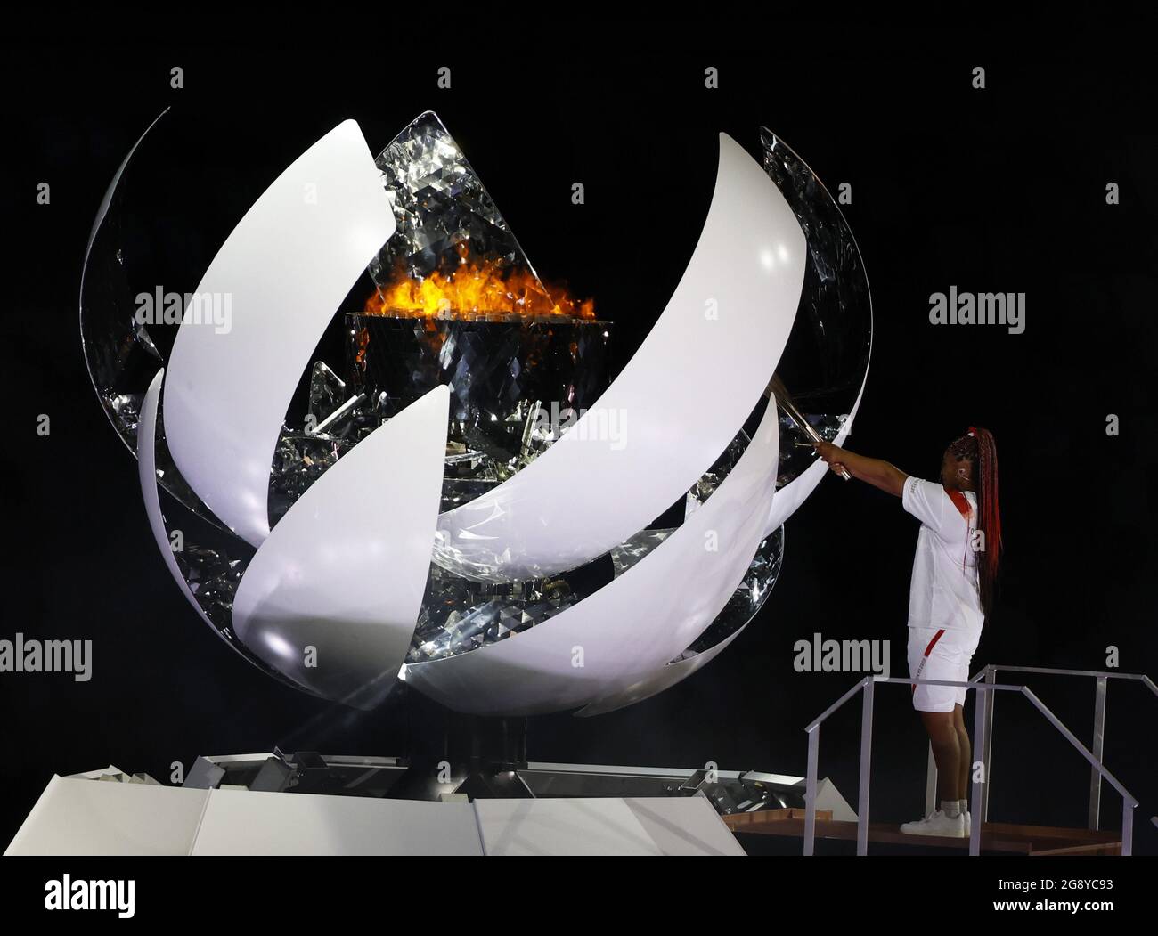 Tokyo 2020 olympic cauldron hi-res stock photography and images - Alamy