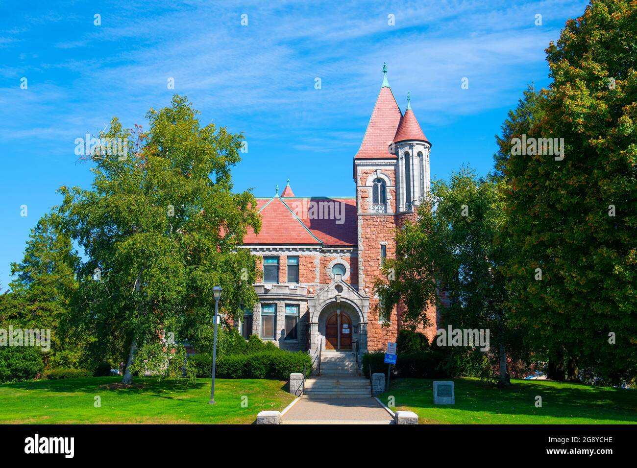 Laconia Public Library at 695 N Main Street in city center of Laconia ...