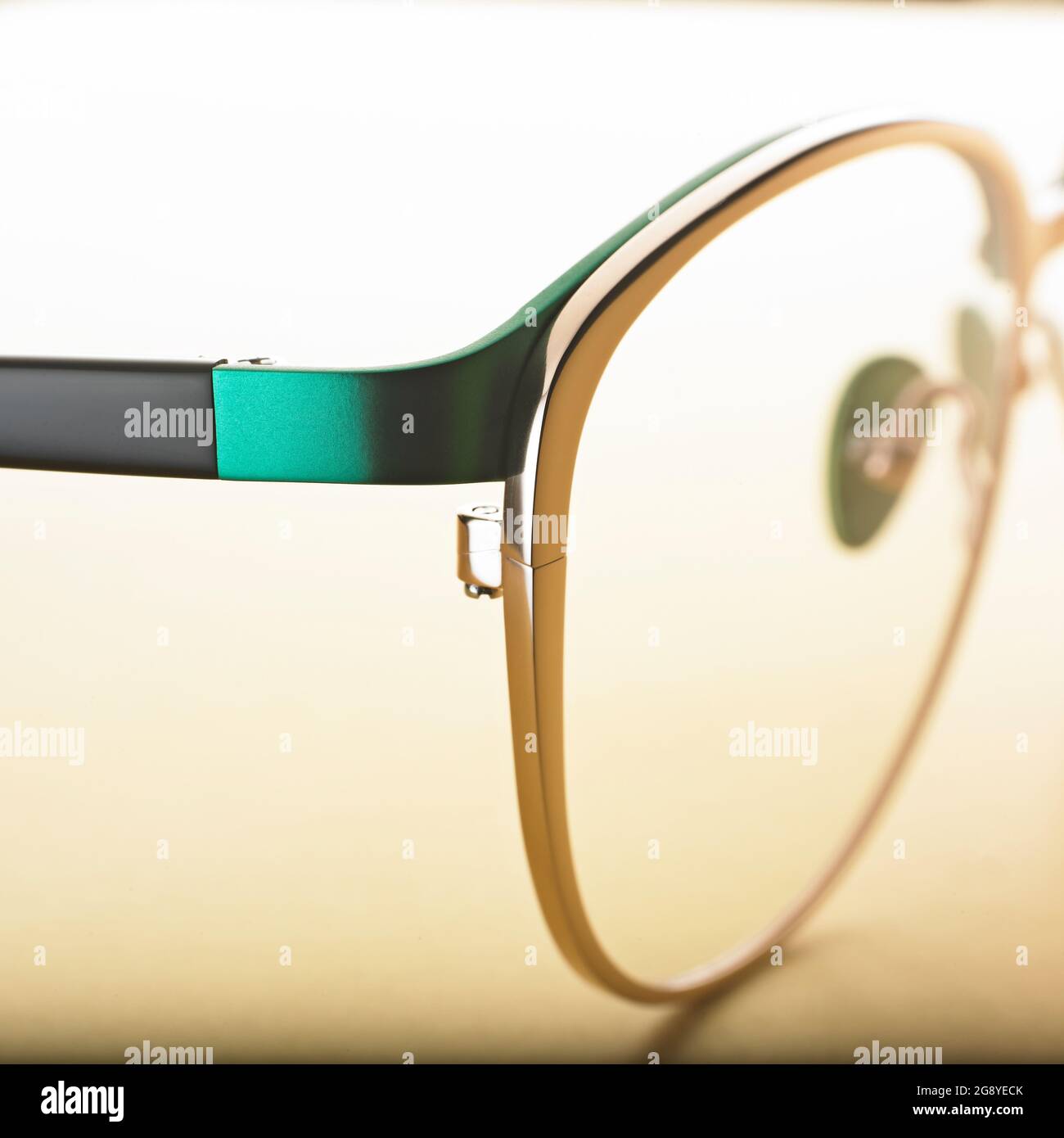 Vintage glasses frames hi-res stock photography and images - Alamy