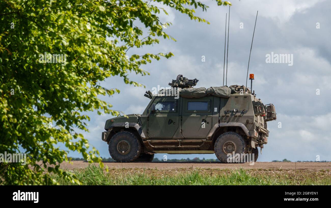 British army Panther Iveco LMV (Light Multirole Vehicle) 4WD tactical ...