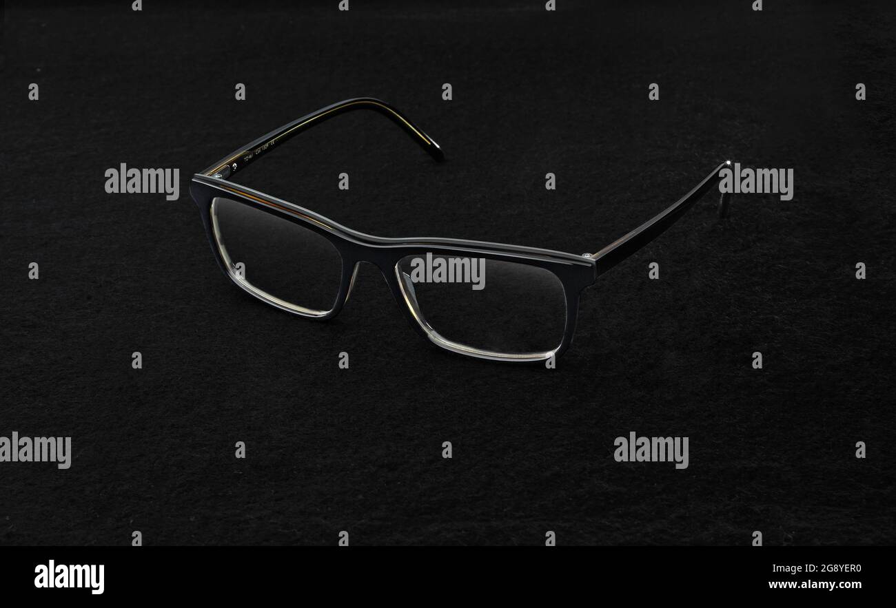 Glasses frames hi-res stock photography and images - Alamy