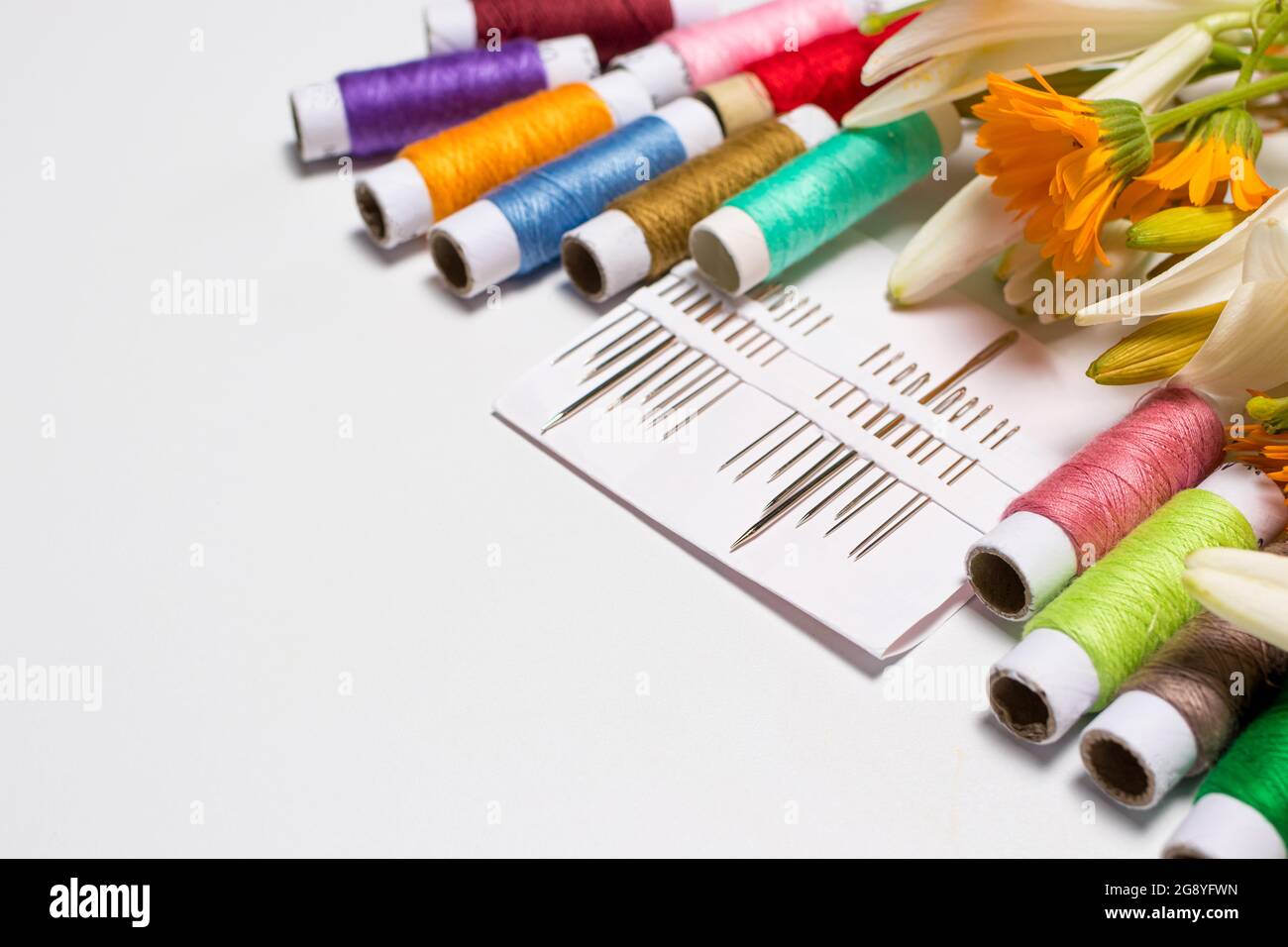 Tailors craft hi-res stock photography and images - Alamy