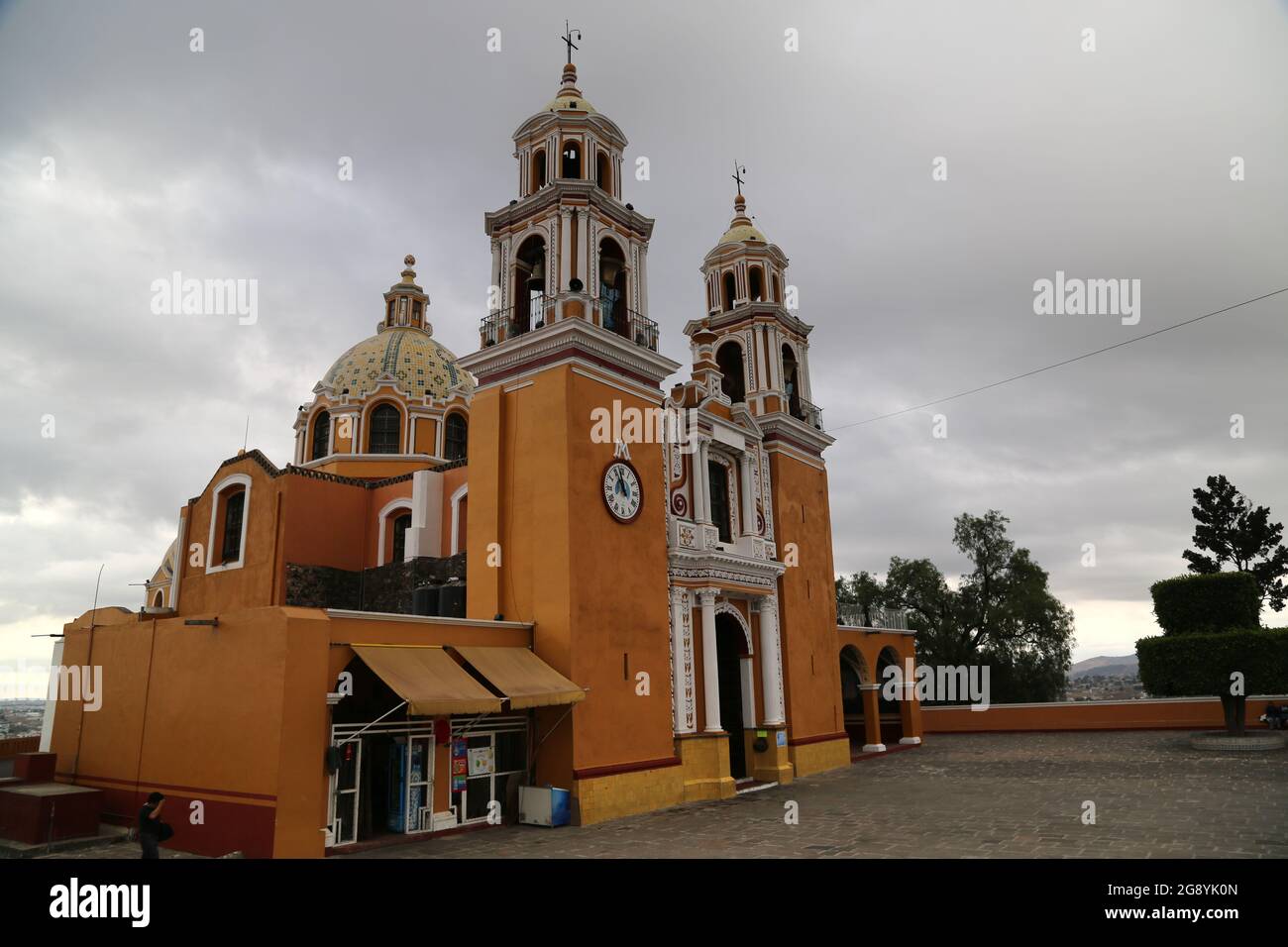 The sanctuary of Our Lady of Remedies in Cholula. Messico Stock Photo ...