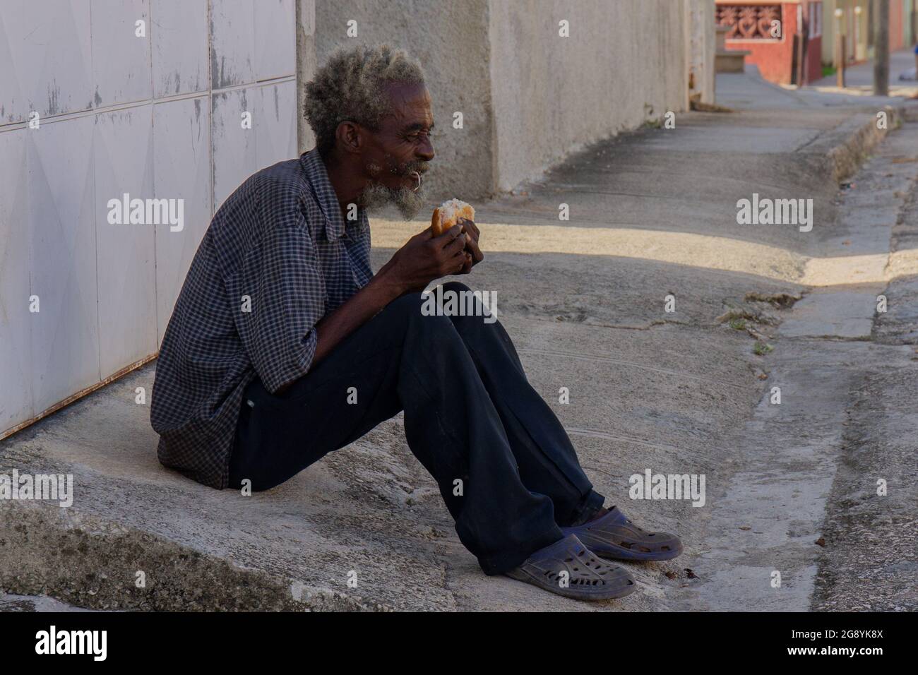 Cuba poverty 2021 hi-res stock photography and images - Alamy