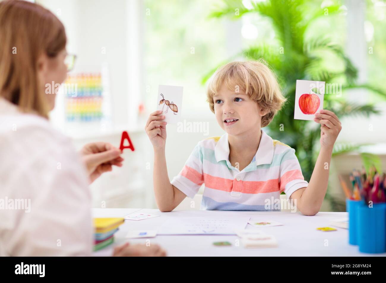 Kids learn to read. Colorful abc phonics flash cards for kindergarten ...