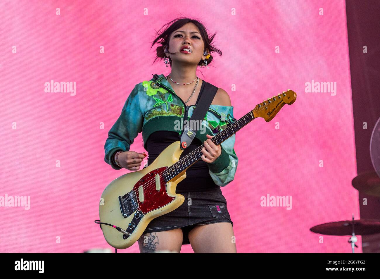 Beabadoobee hi-res stock photography and images - Alamy