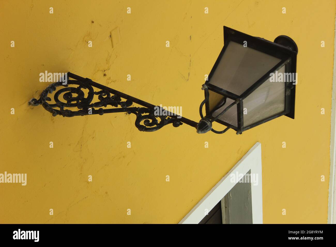 Green door and lamp, Museo de San Juan (San Juan Museum), Old San Juan ...