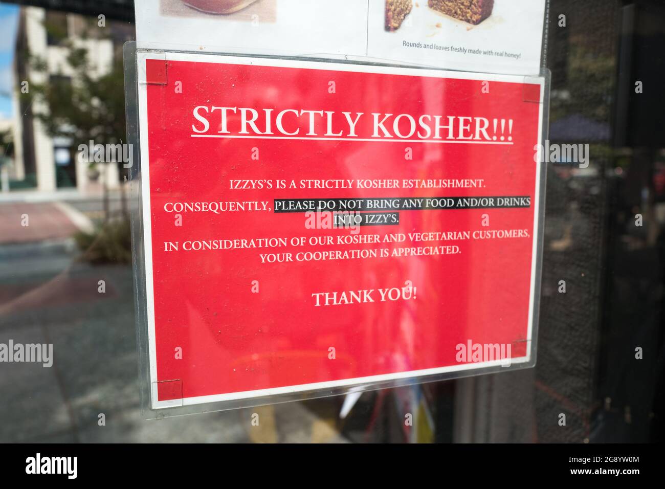 USA. 20th Sep, 2017. Sign on the door of Izzy's Brooklyn Bagels, a ...