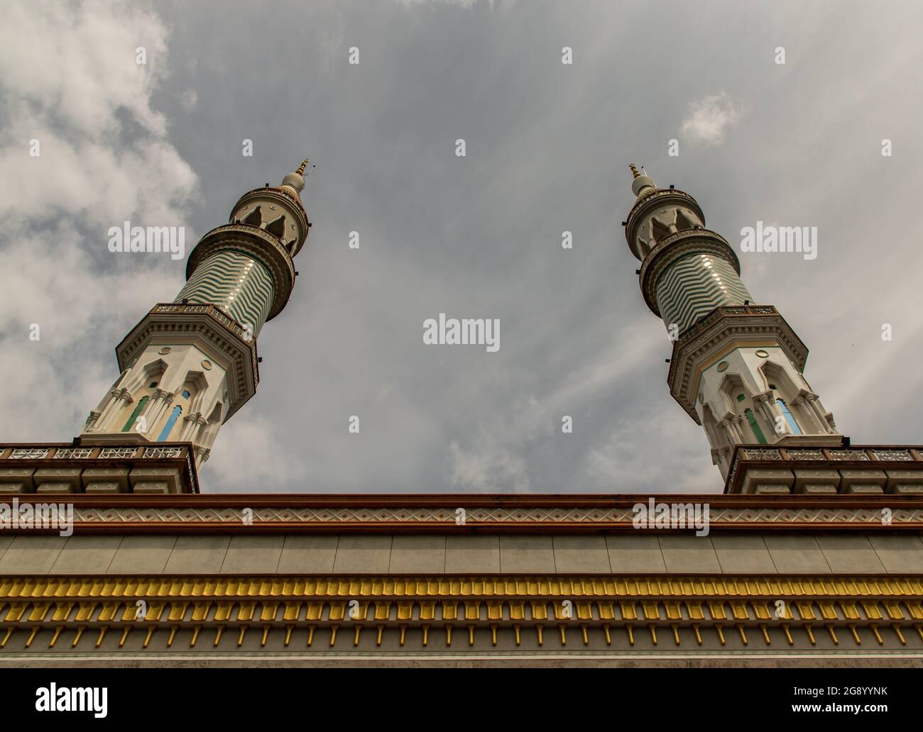 Bangkok, Thailand - 07 Jun 2021 : Two tower of Masjid Al - Yusraw or Al ...