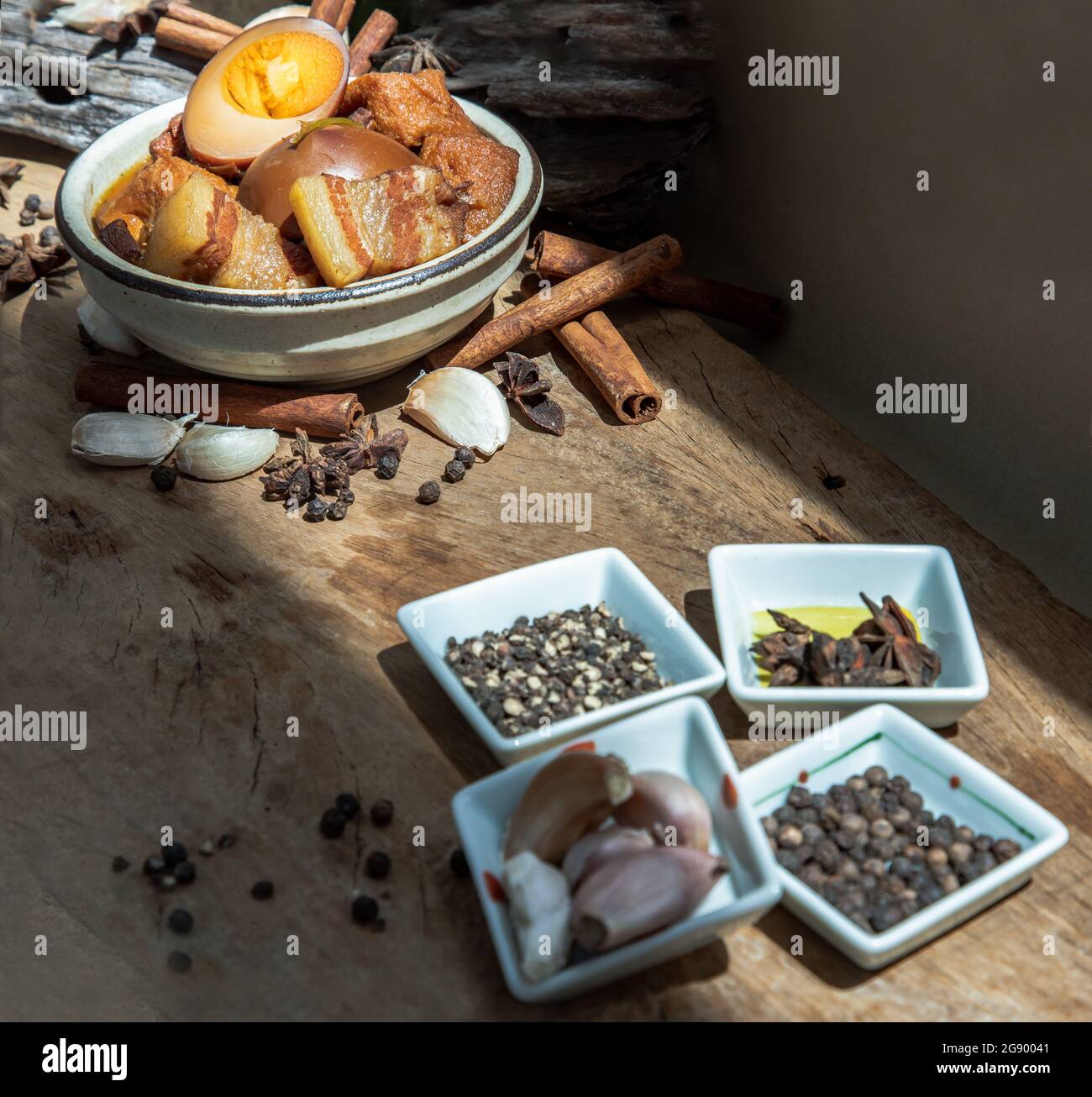 Cinnamon belly hi-res stock photography and images - Alamy