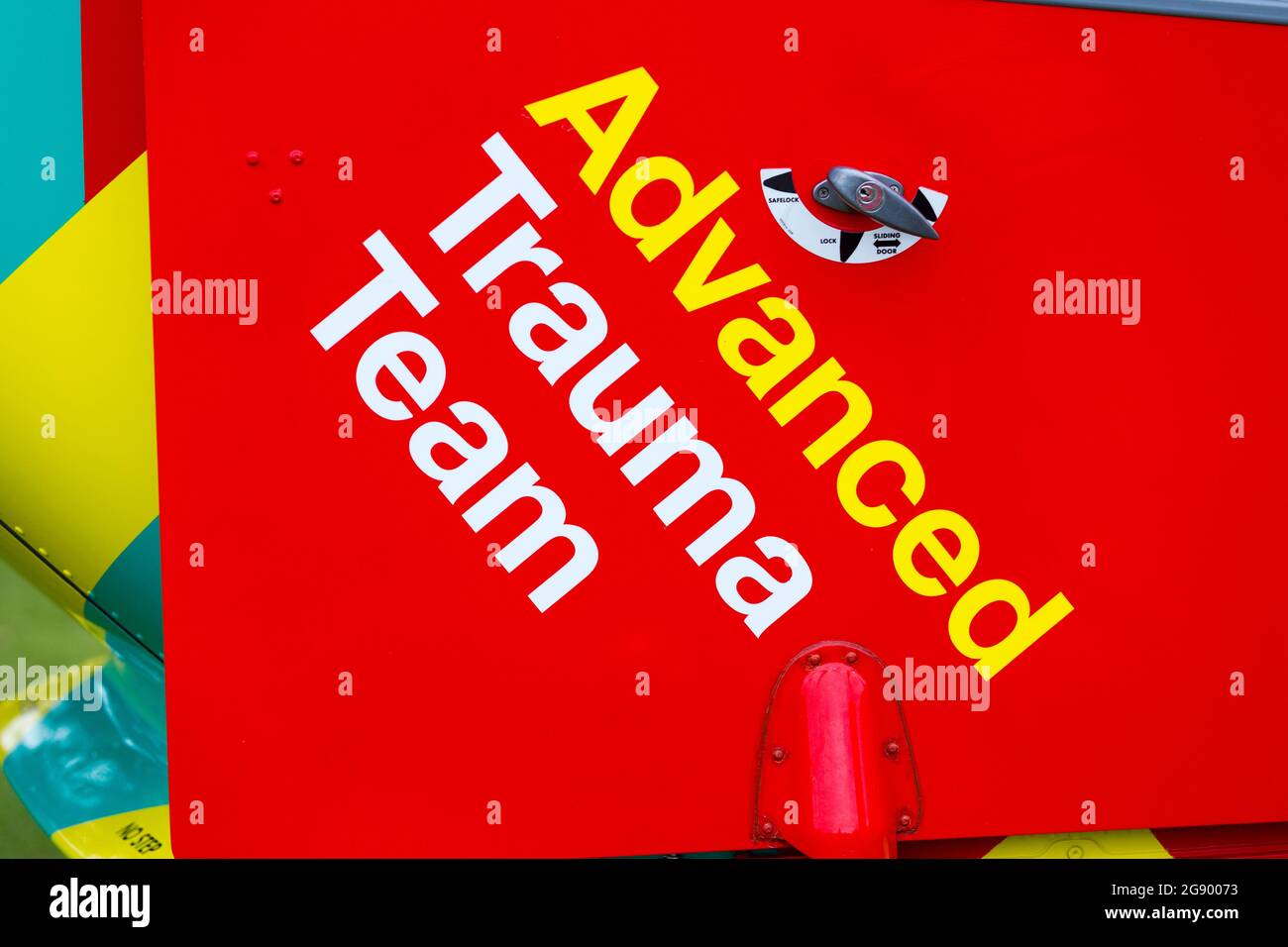 London ambulance service insignia hi-res stock photography and images ...