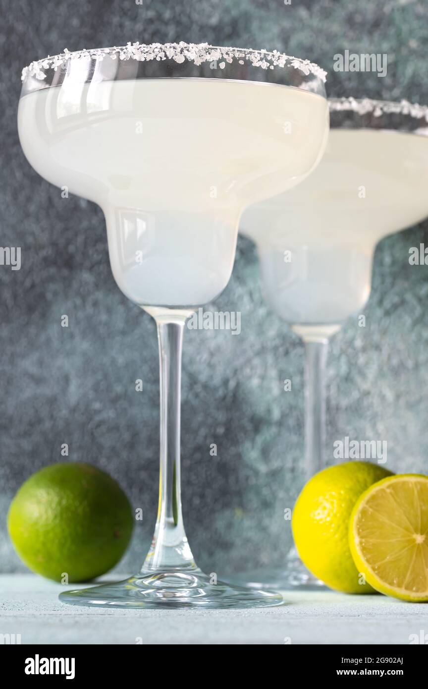 Glasses of Margarita cocktail garnished with salt rim Stock Photo - Alamy