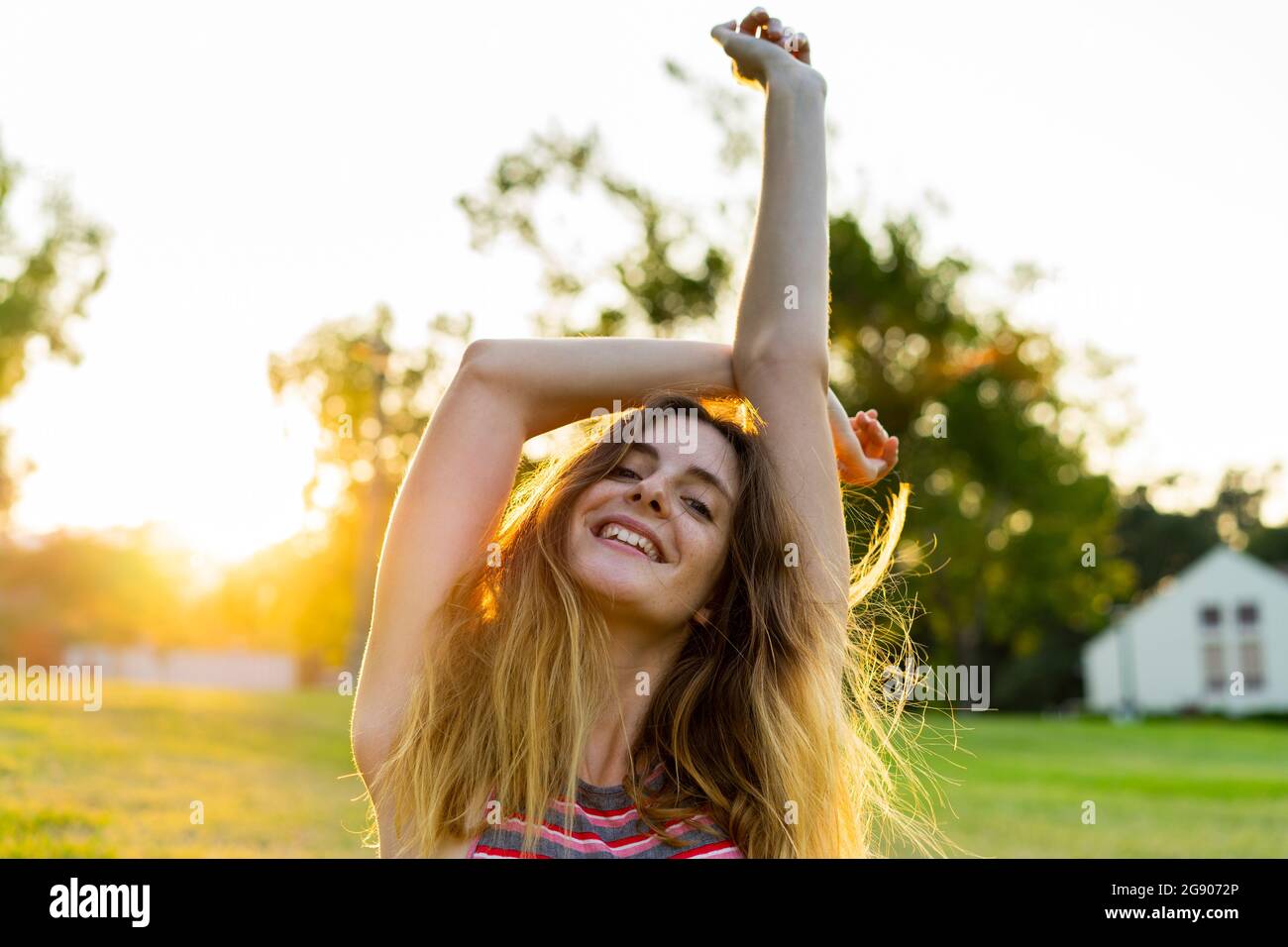 Image happy young beautiful hi-res stock photography and images - Alamy