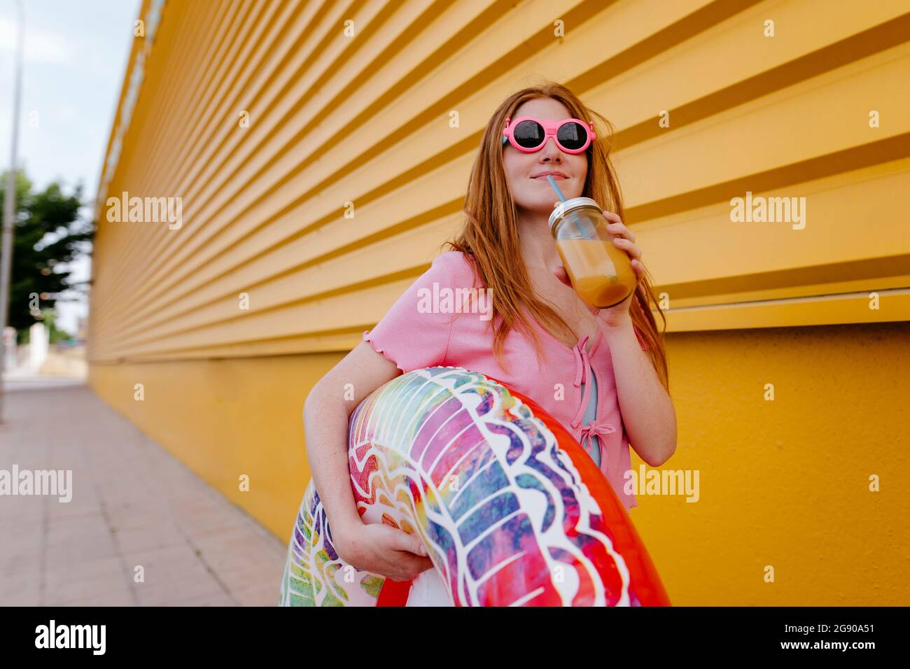 Inflatable ring hi-res stock photography and images - Alamy