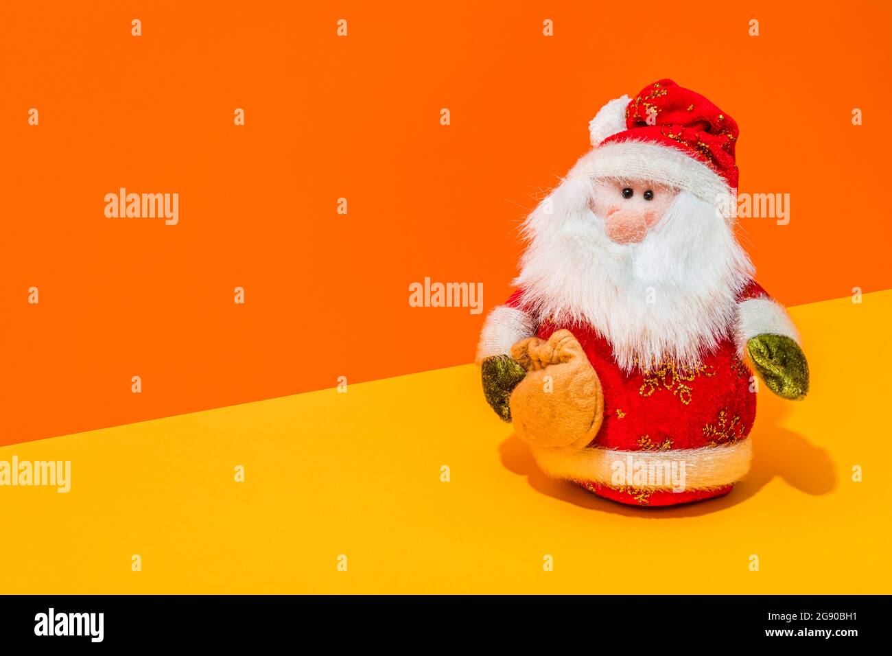 Studio santa hi-res stock photography and images - Alamy