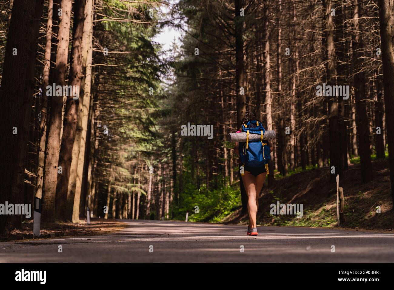 Female backpacker hi-res stock photography and images - Alamy