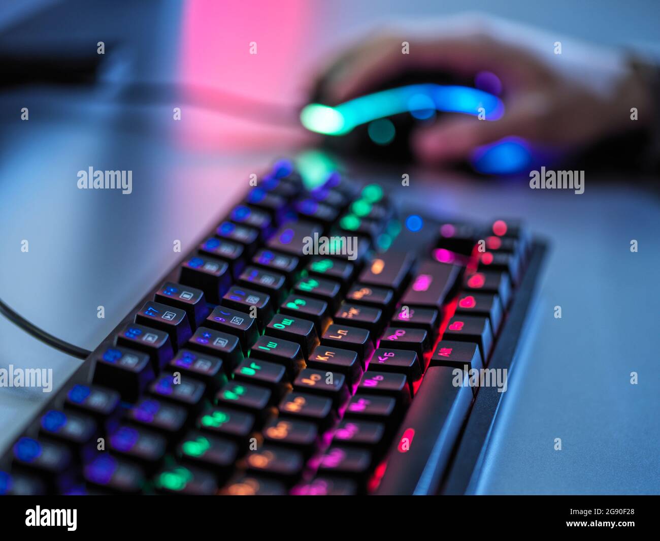 Gaming keyboard hi-res stock photography and images - Alamy