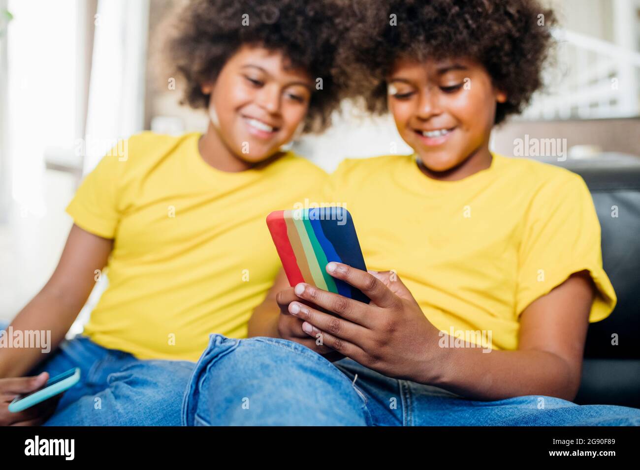 Smart brothers hi-res stock photography and images - Alamy
