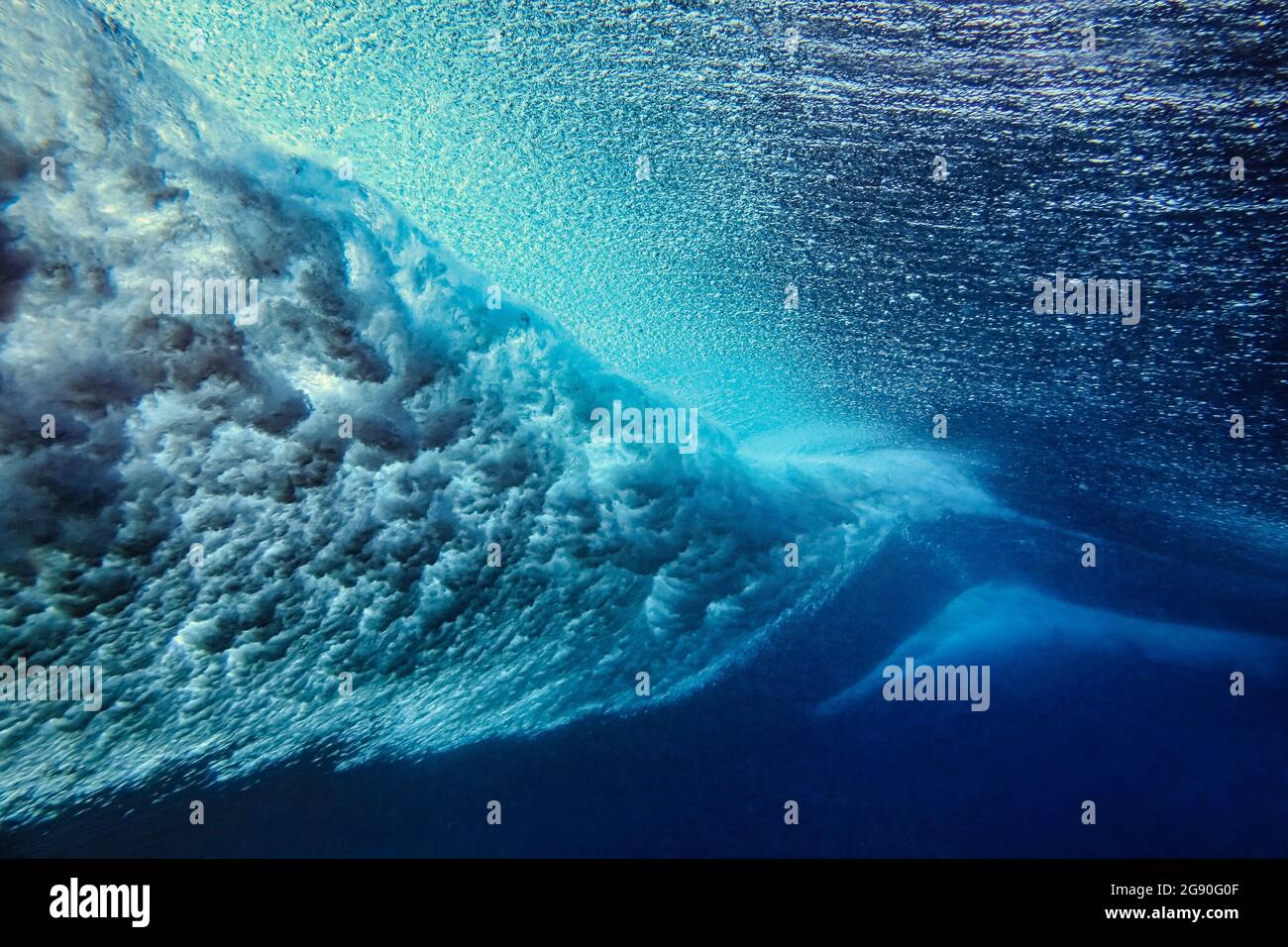 Underwater view of ocean wave Stock Photo - Alamy