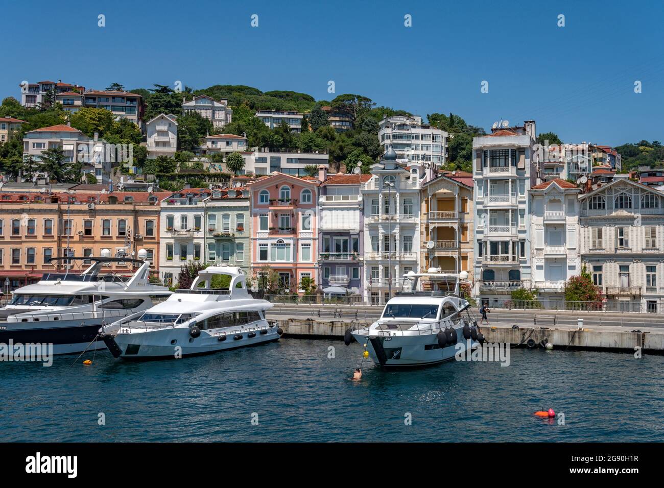 Bosphorus Strait in Istanbul, Turkey Stock Photo - Alamy