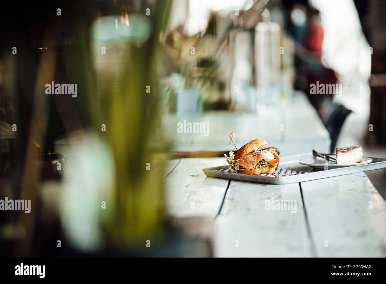 Bagel and cheesecake on cafe table Stock Photo - Alamy