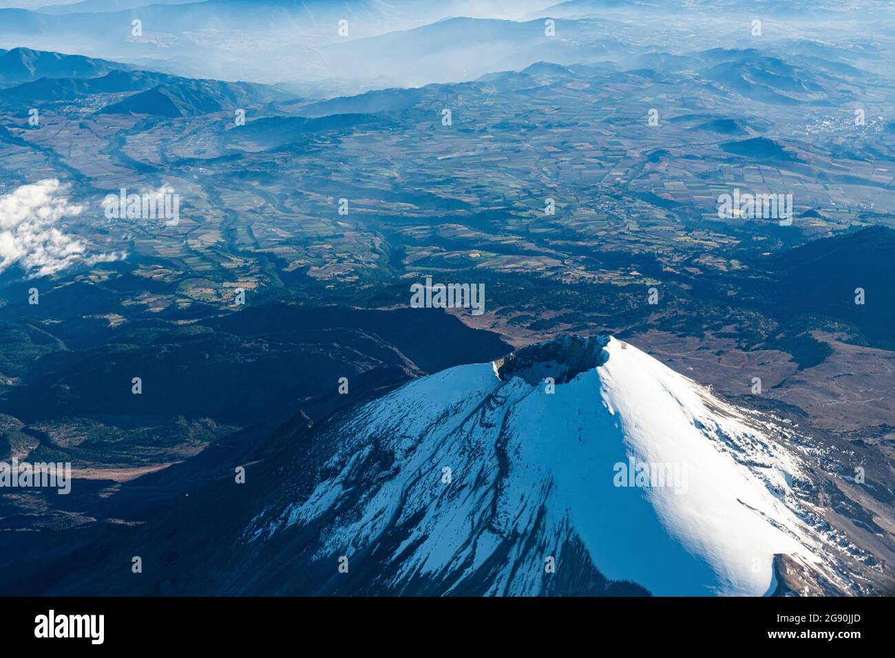 Aerial view of Popocatepetl volcano Stock Photo - Alamy