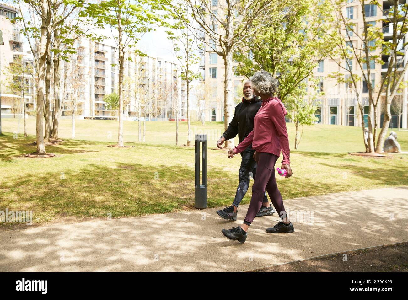 Man walking park sportswear hi-res stock photography and images - Alamy