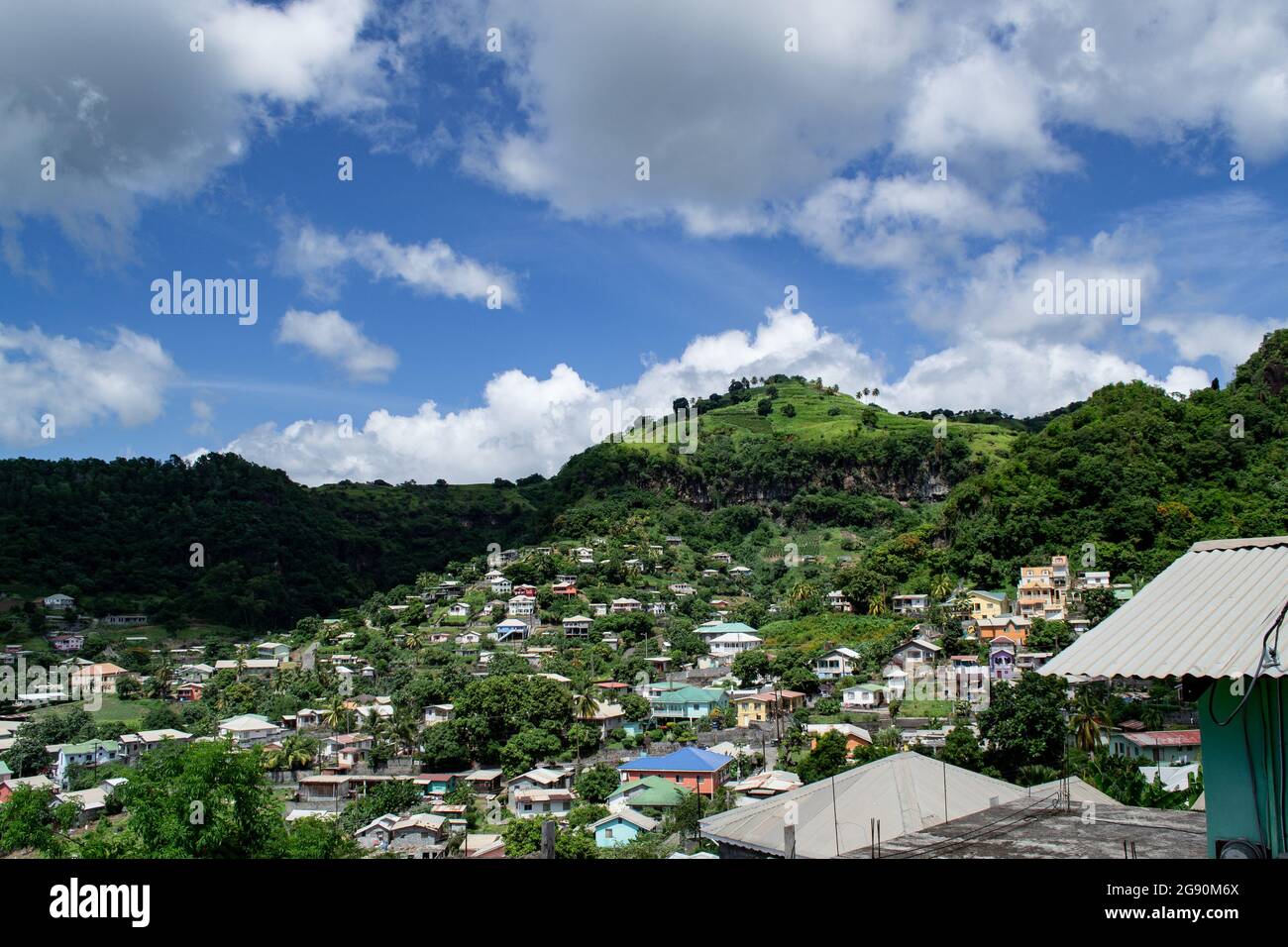 Saint vincent grenadines houses hi-res stock photography and images - Alamy