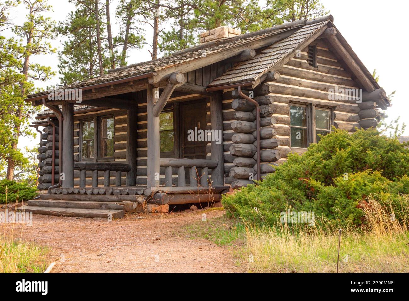 Civilian conservation corps cabin hi-res stock photography and images ...