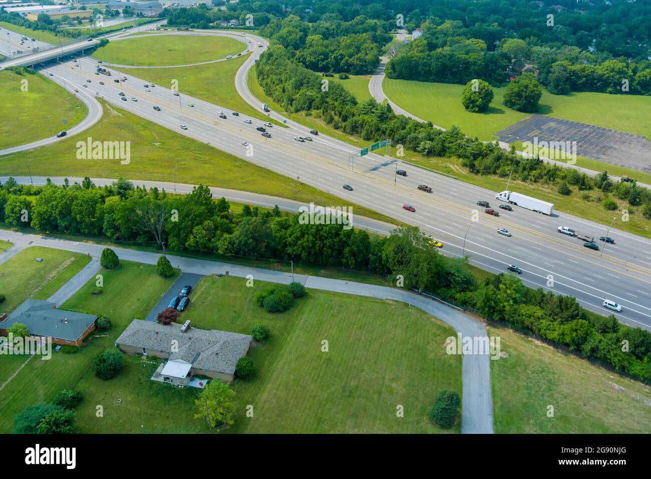Highway US interstate 70 through the Scioto Woods, Columbus, Ohio USA ...