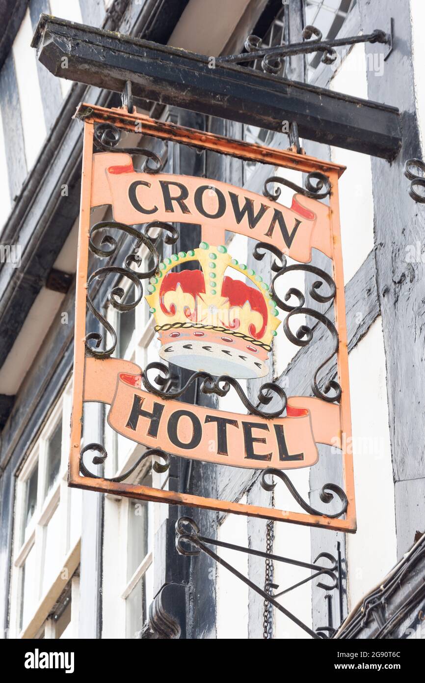 16th century crown hotel sign high street nantwich market timber hi-res ...