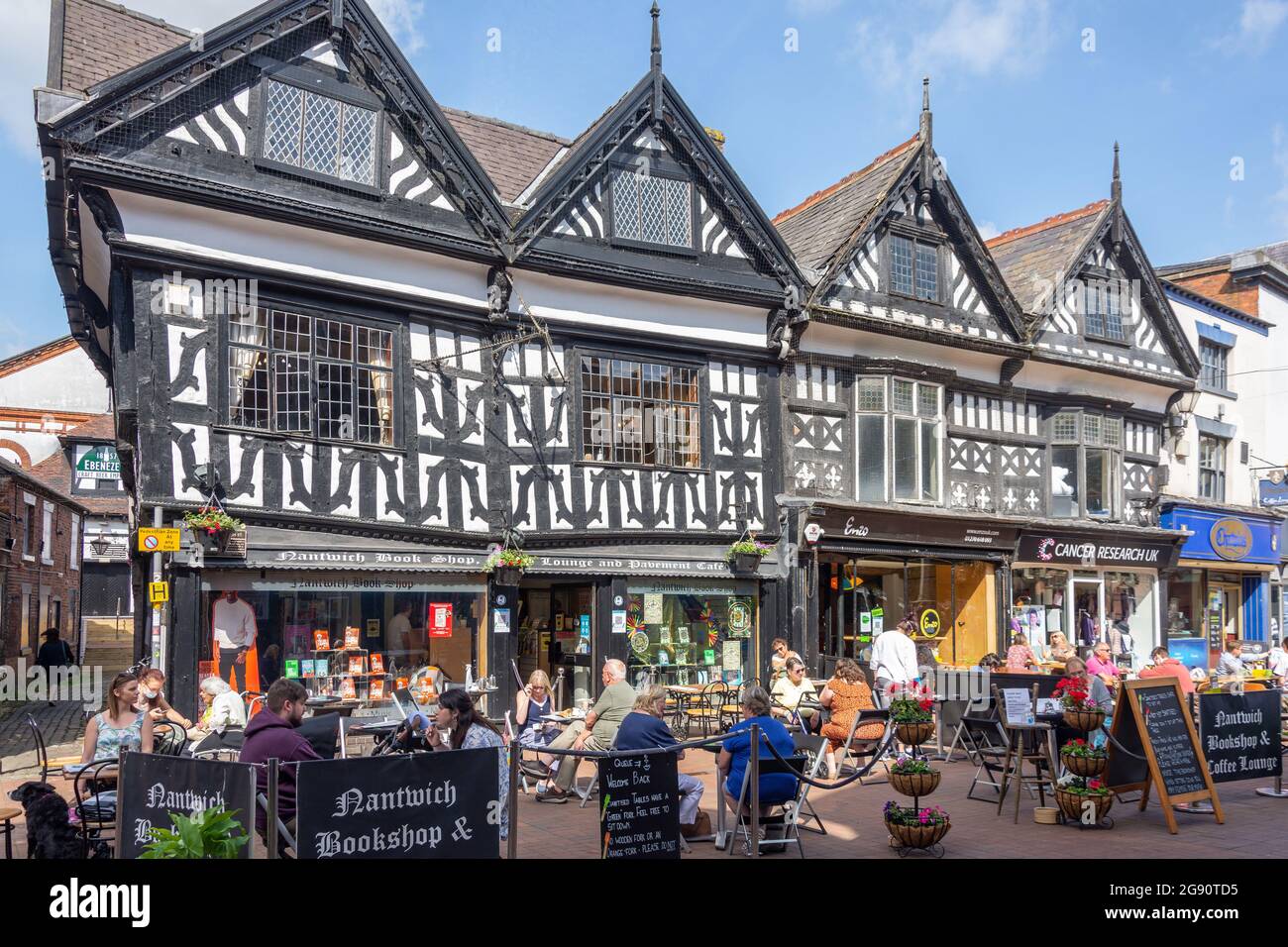 Nantwich cheshire tourism sightseeing hi-res stock photography and ...