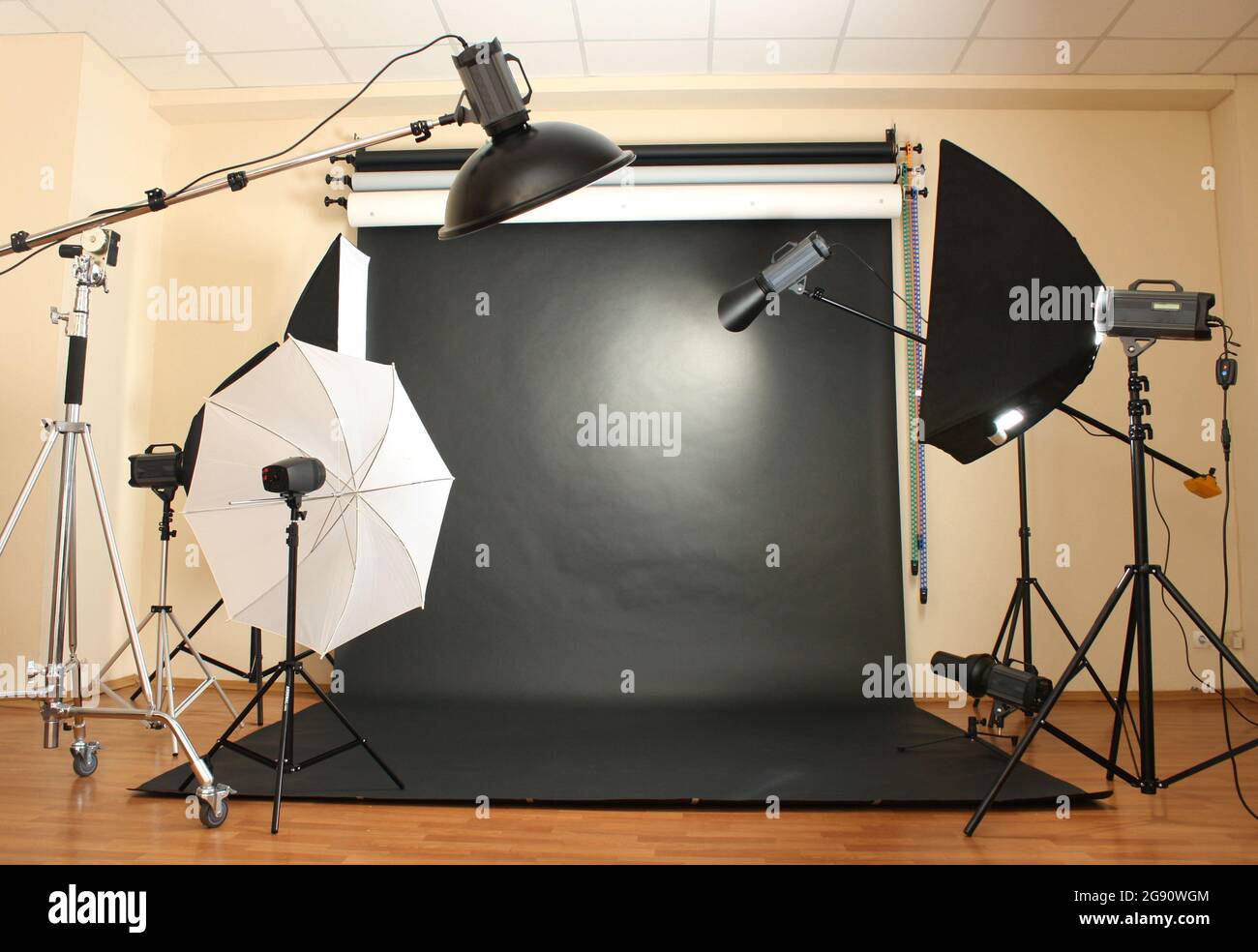 interior of professional photo studio Stock Photo - Alamy