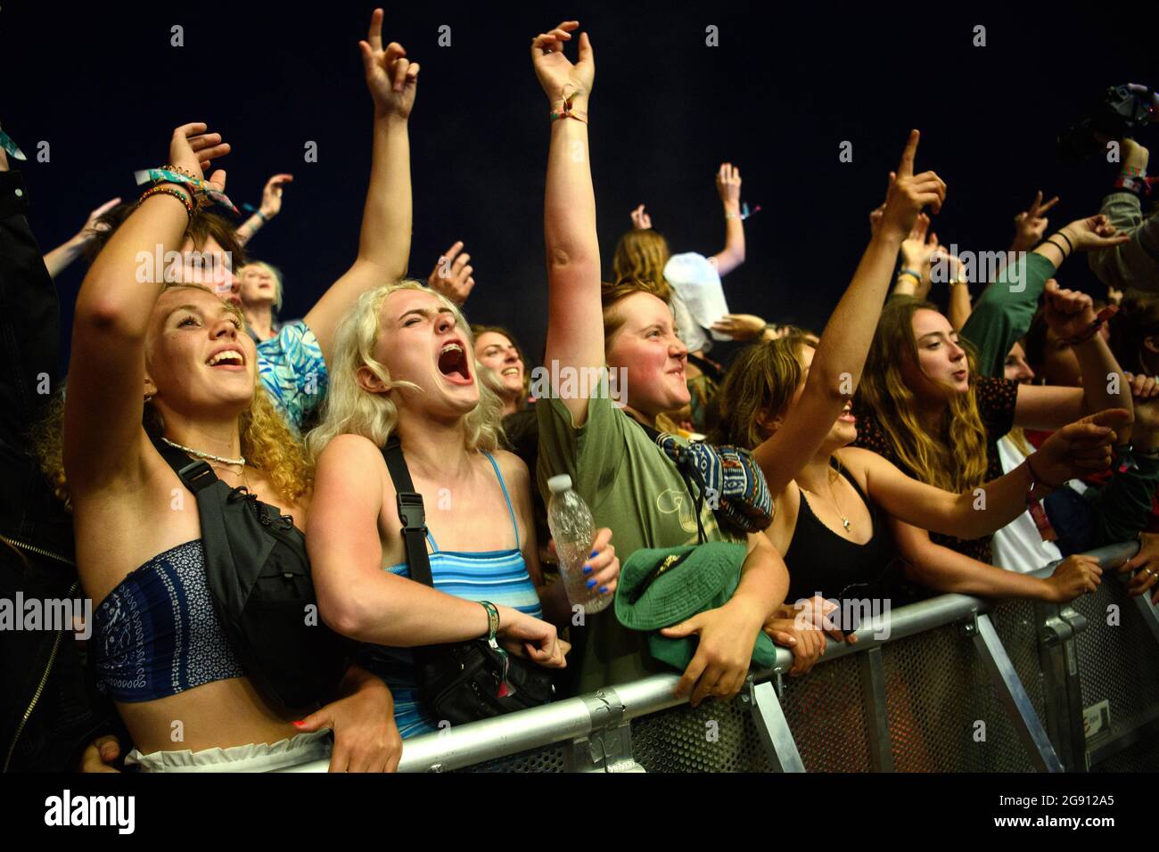 Wolf alice latitude hi-res stock photography and images - Alamy