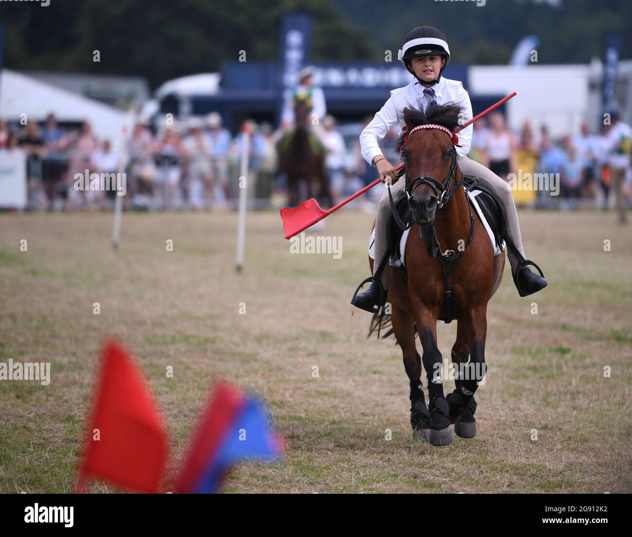 Mounted games england hi-res stock photography and images - Alamy