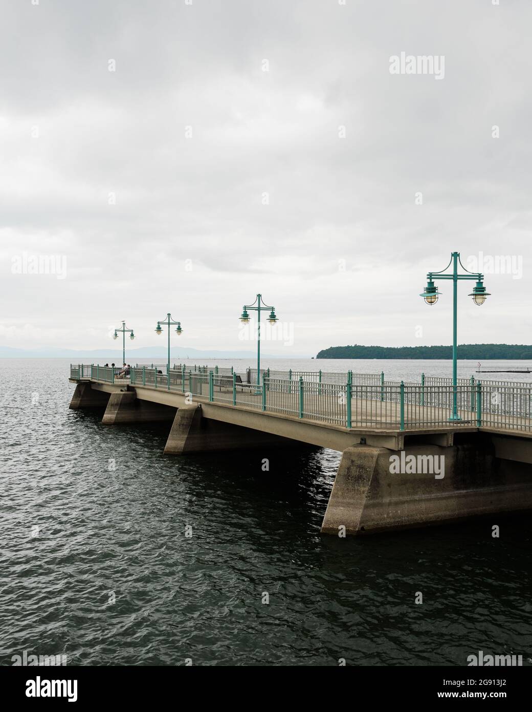 Fishing pier on Lake Champlain, in Burlington, Vermont Stock Photo - Alamy