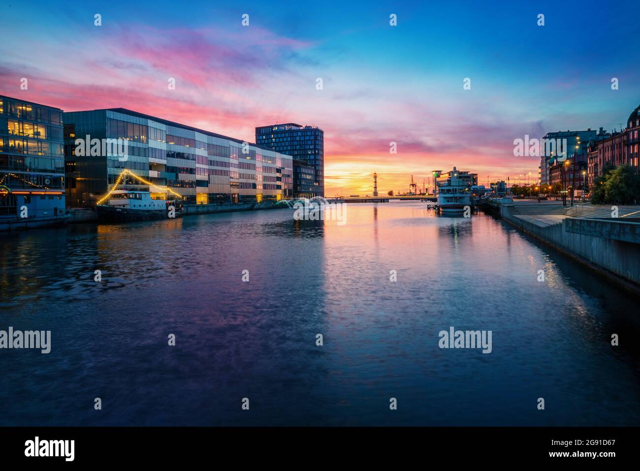 Malmo Inner Harbor with Malmo University Library building (Orkanen) at ...