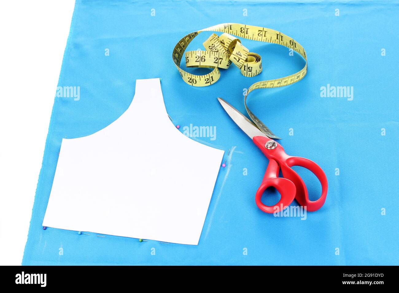 Tailor pattern cuttings hi-res stock photography and images - Alamy