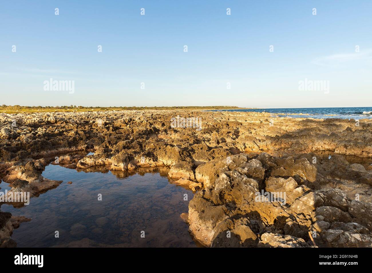 Ognina spiaggia hi-res stock photography and images - Alamy