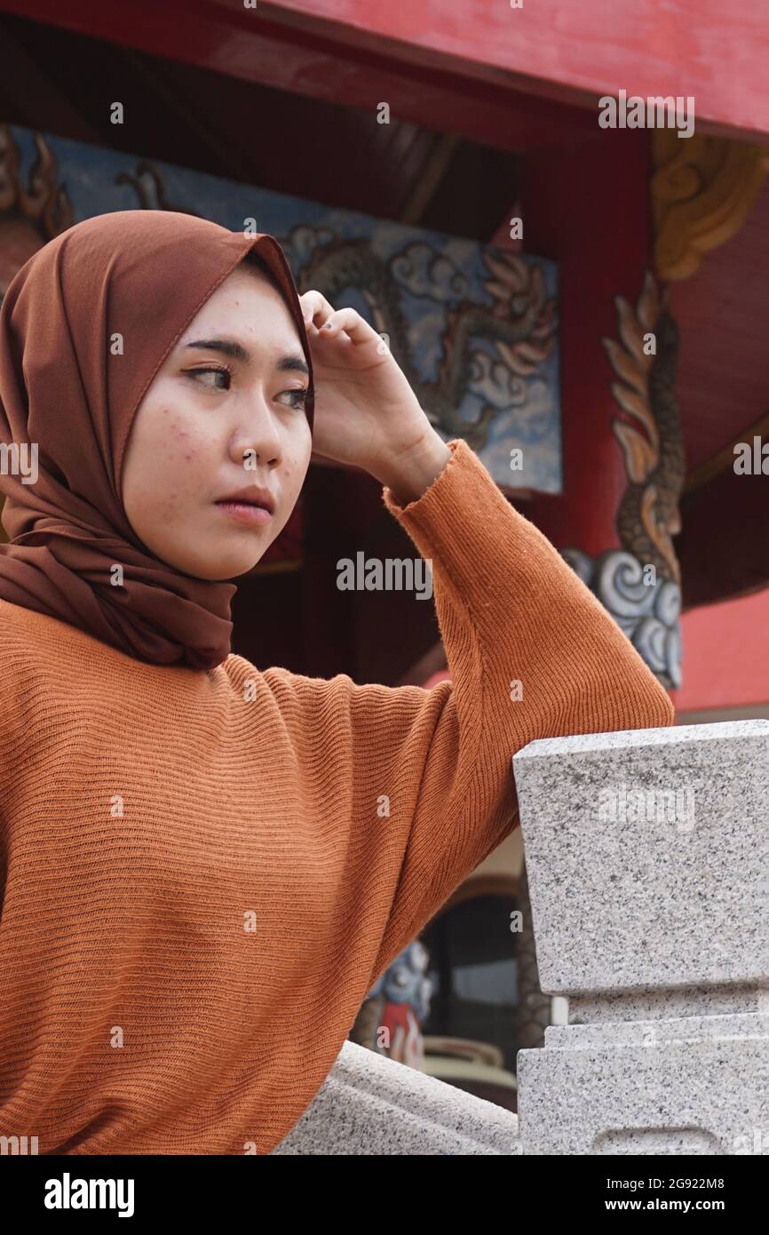 Beautiful Muslim girls with a natural background. The girl's vacation ...