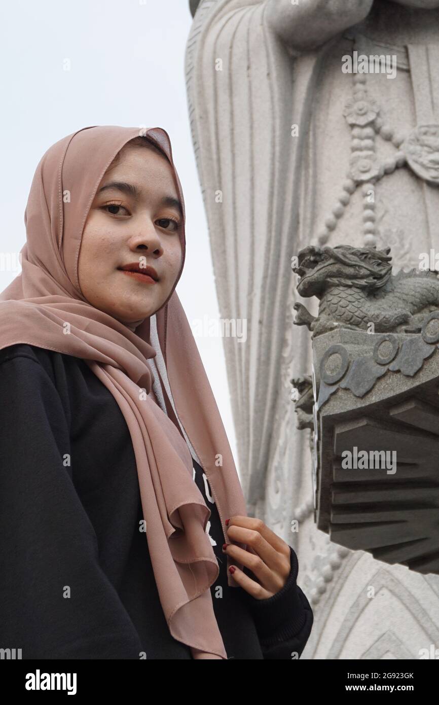 Beautiful Muslim girls with a natural background. The girl's vacation ...