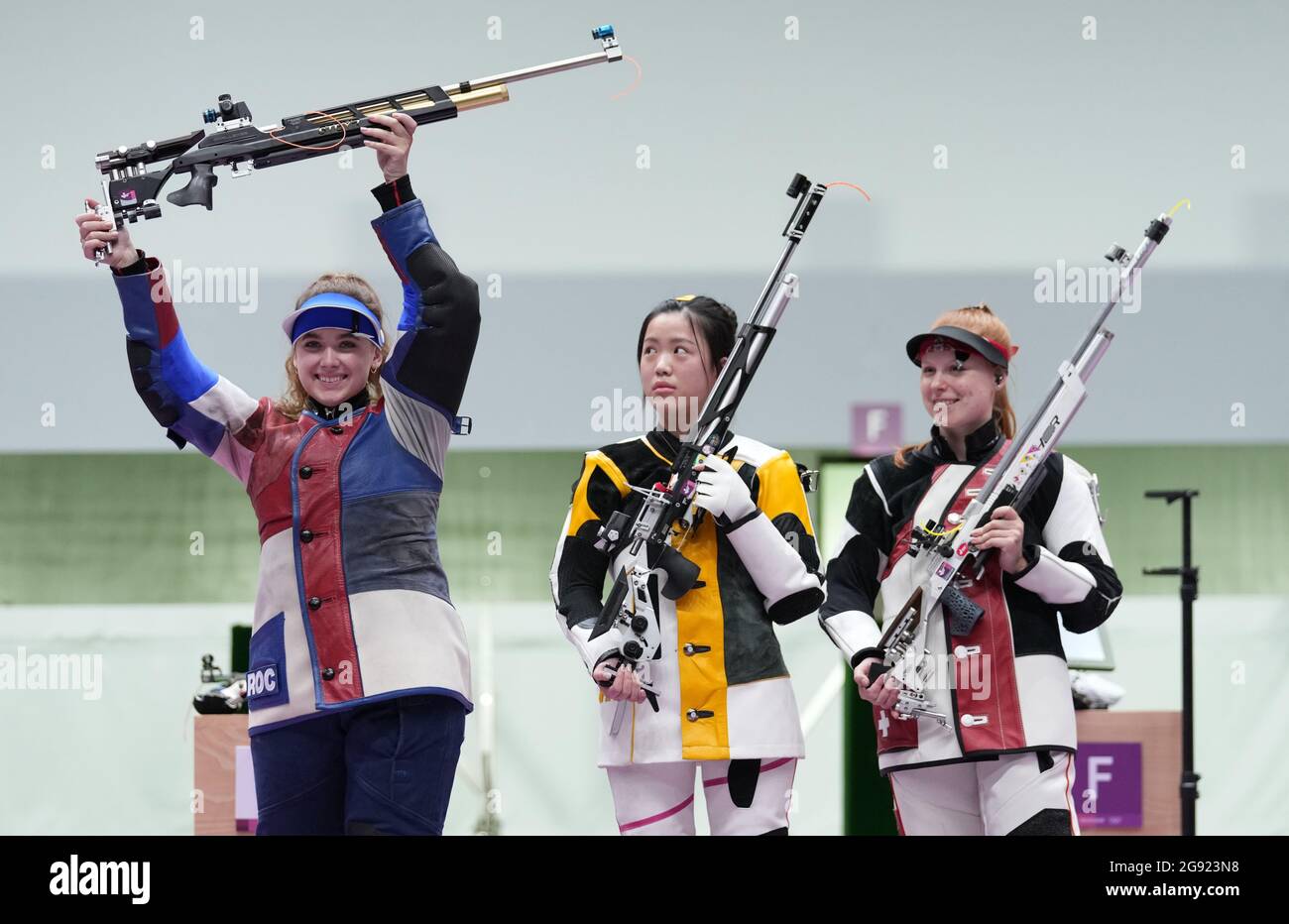 Tokyo, Japan. 24th July, 2021. Anastasiia Galashina (L) of Russian ...