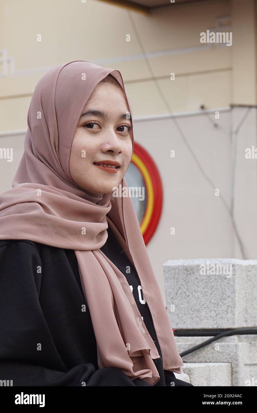 Beautiful Muslim girls with a natural background. The girl's vacation ...