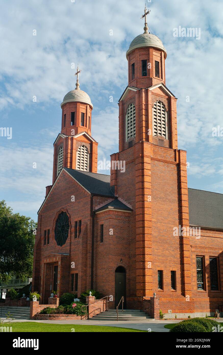 Saint bernard catholic church hi-res stock photography and images - Alamy